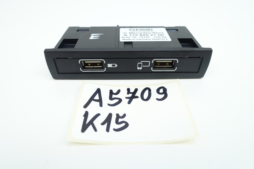 GNIAZDO USB HUB MERCEDES W156 W176 W117 - 12124847818 - oficjalne ...