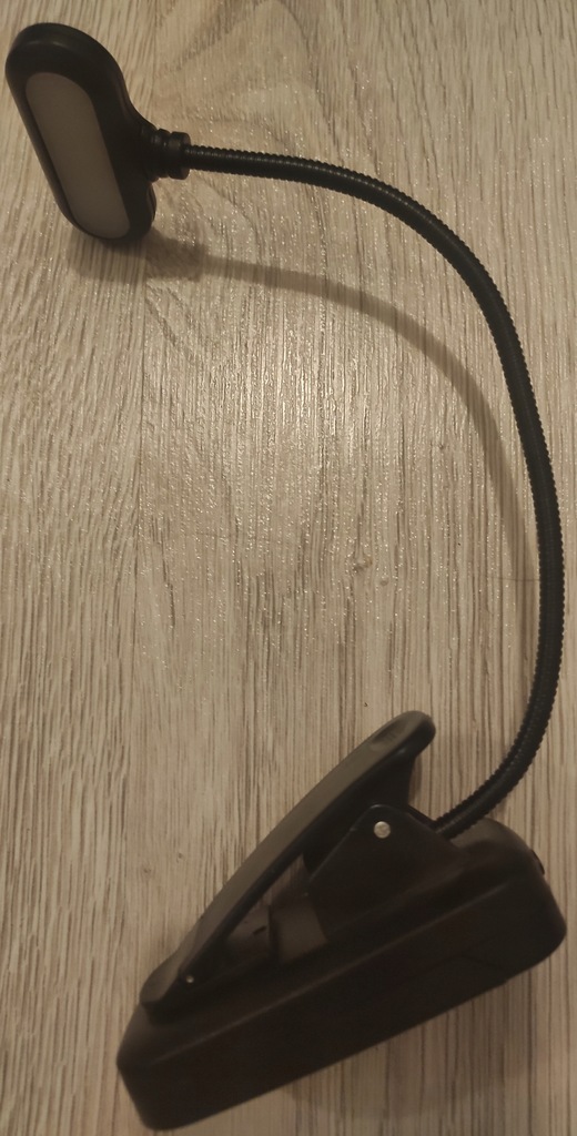 Lampka LED do czytania książek z klipsem nowa - 14010050202 - oficjalne ...