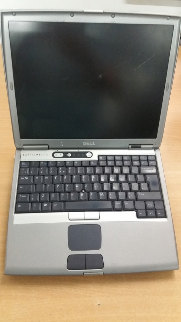 Laptop DELL LATITUDE D600 - 11425331039 - oficjalne archiwum Allegro