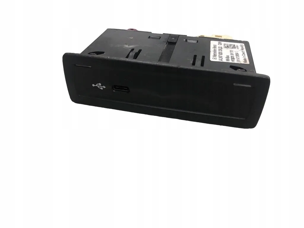 MERCEDES W177 GNIAZDO USB-C 2478203902 - 12916007293 - oficjalne ...