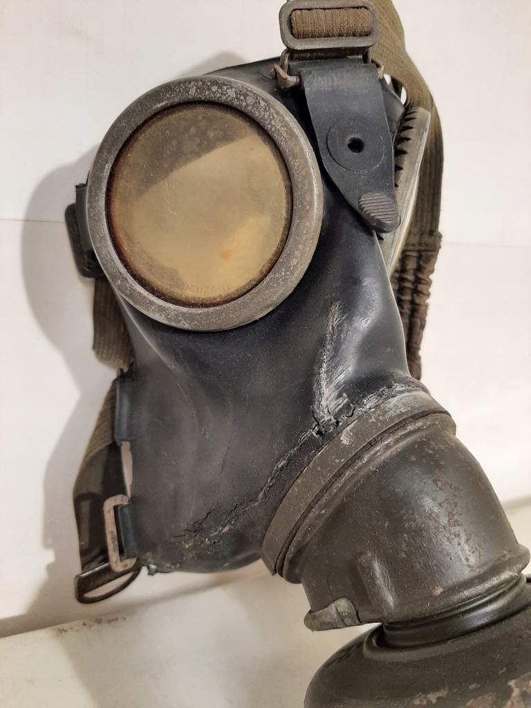 Niemiecka maska przeciw gazowa pgaz Wehrmacht - 12894189137 - oficjalne archiwum Allegro