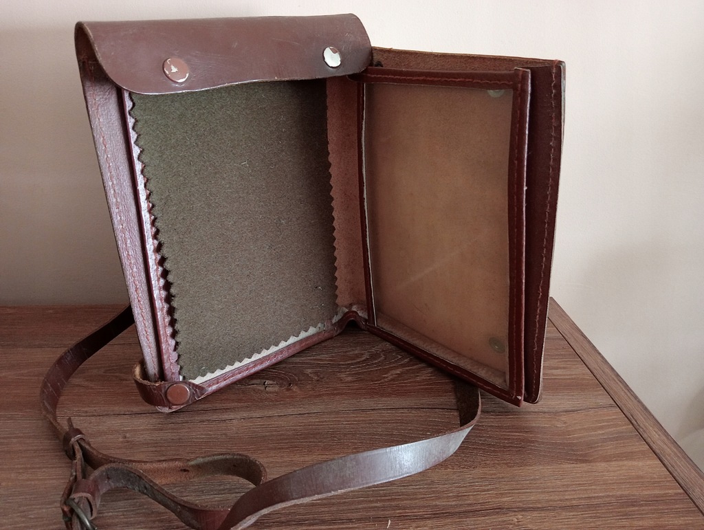 WOJSKOWY MAPNIK SKÓRZANY - 14052610398 - oficjalne archiwum Allegro