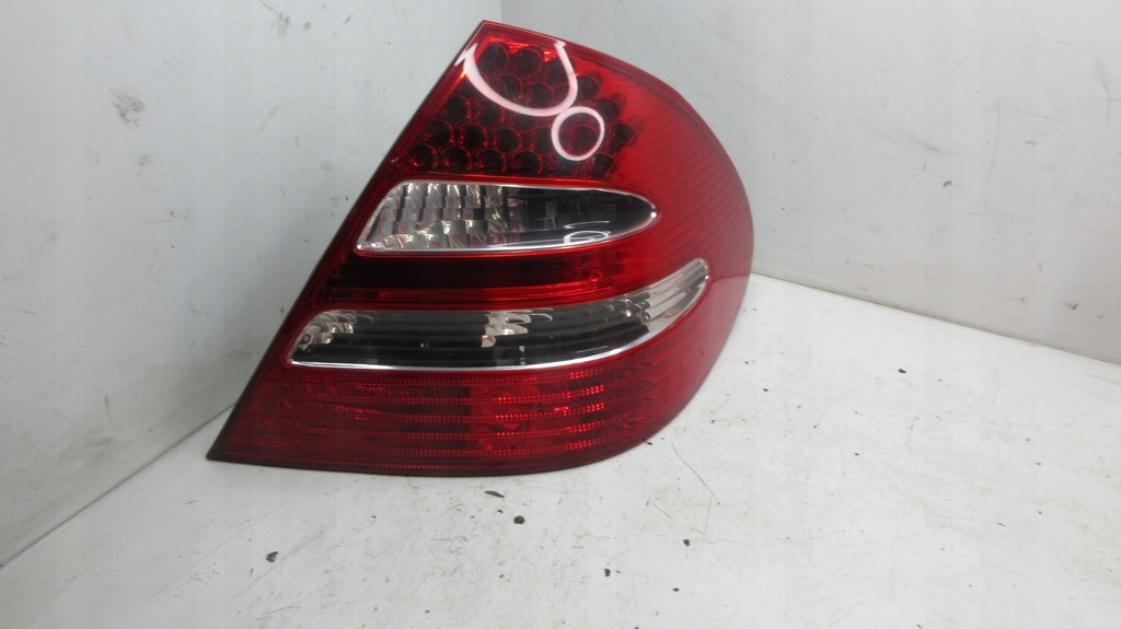 MERCEDES E W211 LAMPA PRAWA TYŁ SEDAN A2118200664 - 13512869283 ...
