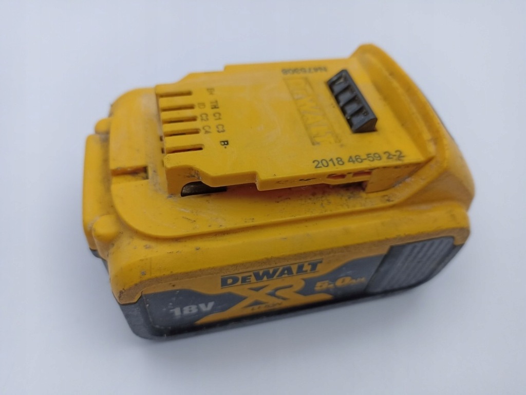 Bateria akumulator Dewalt 18V 5Ah - 13312801828 - oficjalne archiwum ...