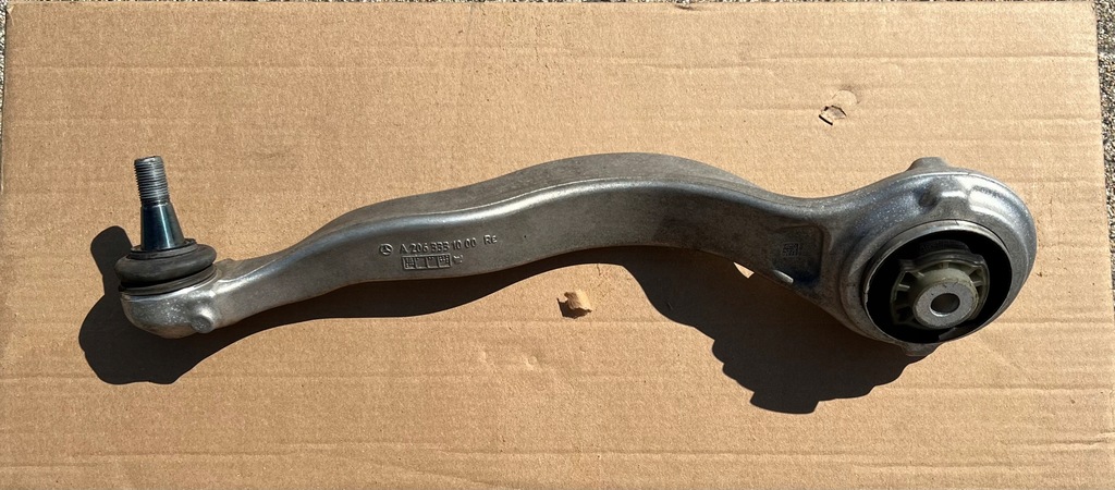 Mercedes C 206 w206 wahacz przód prawy 2x4 - 12578741602 - oficjalne ...