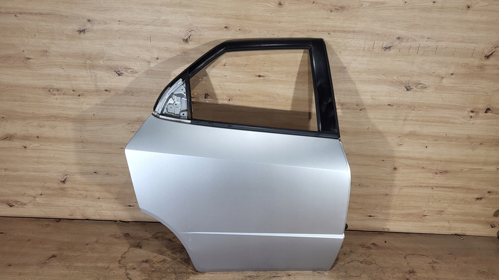 DRZWI PRAWY TYŁ HONDA CIVIC VIII 8 UFO HB 5D NH700M - 15220986783 ...