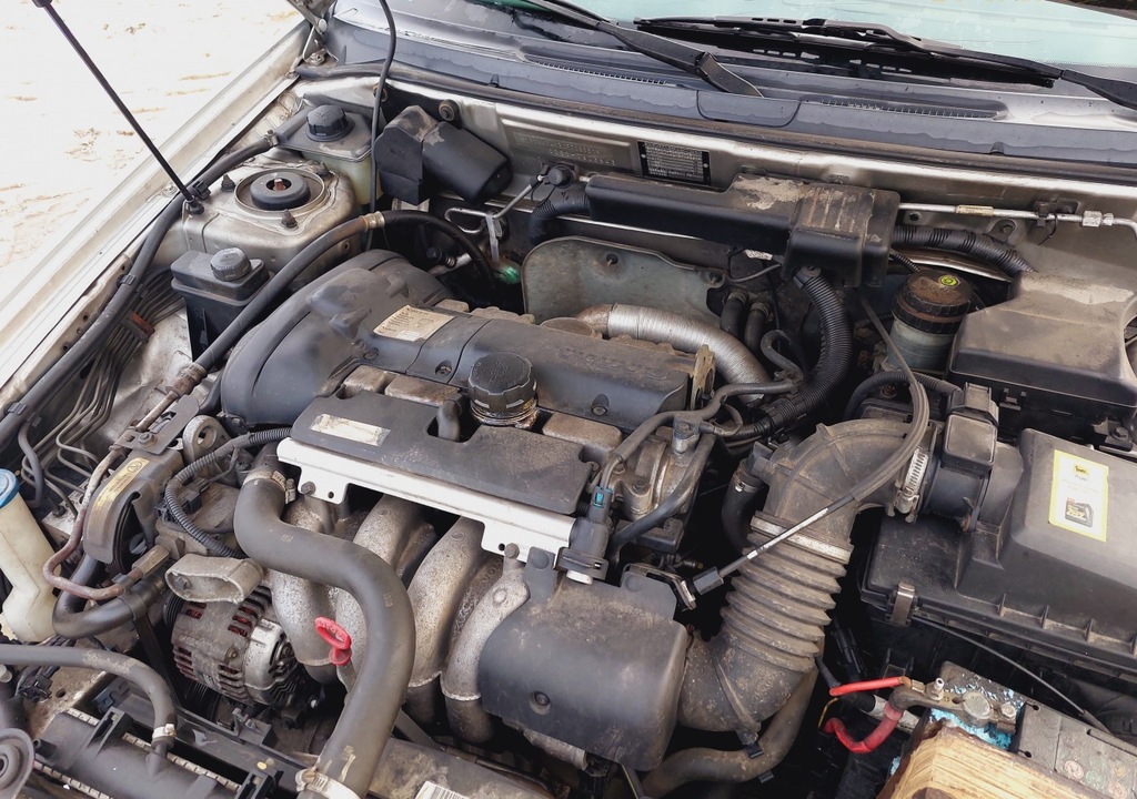 SILNIK VOLVO V40 1.8 16V B4184S2 - 13093179698 - oficjalne archiwum Allegro