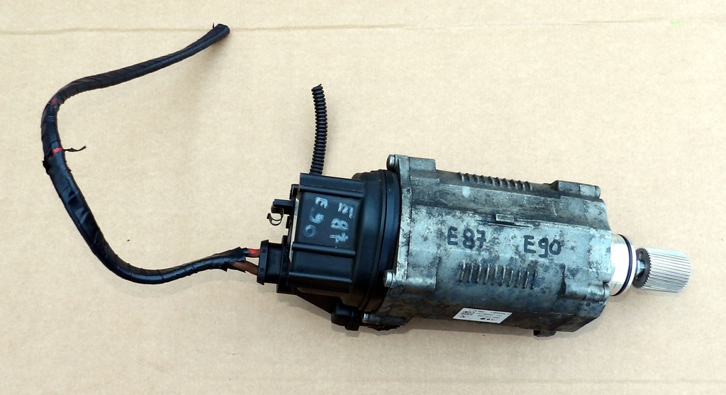 BMW E87 E90 SILNIK WSPOMAGANIA MAGLOWNICY - 14511226023 - oficjalne archiwum Allegro