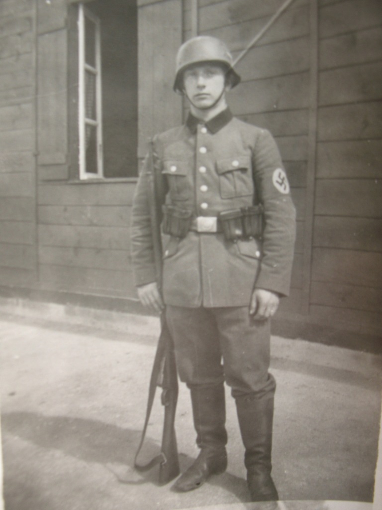 III RZESZA II WOJNA ŚW. ŻOŁNIERZ KARABIN KLAMRA - 11423805407 ...