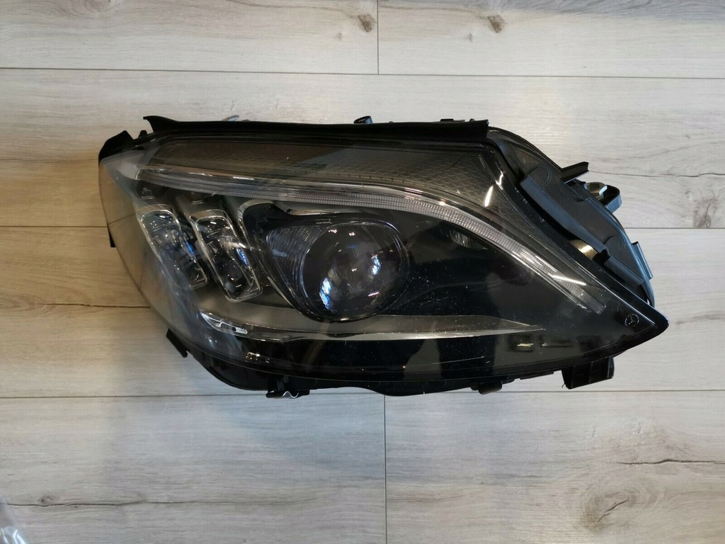 LAMPA PRAWA MERCEDES W205 MULTIBEAM A2059061606 - 11381096045 ...