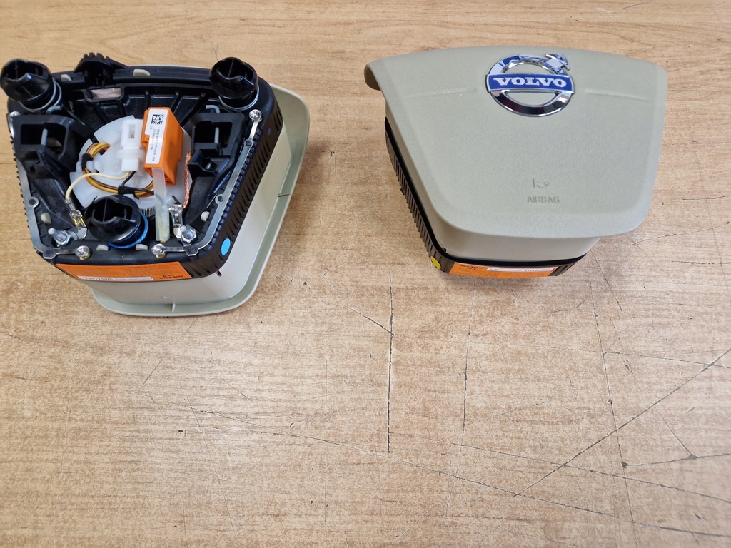 VOLVO XC60 V60 S60 S80 V70 PODUSZKA KIEROWCY SRS - 12196887024 ...