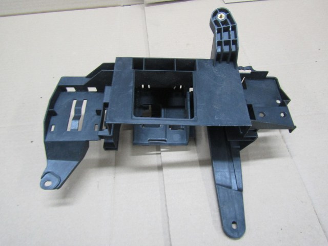 MERCEDES W205 UCHWYT MOCOWANIE WSPORNIK 2055456100 - 12007970856 ...