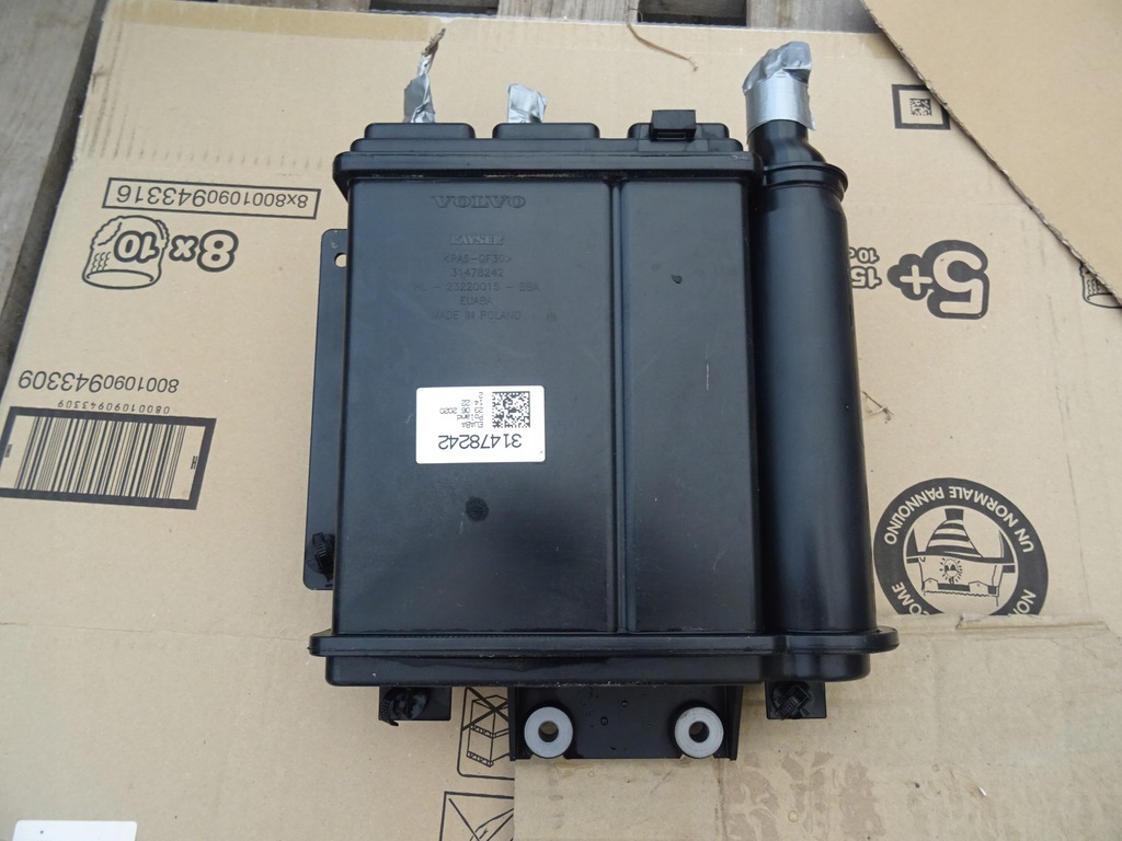 VOLVO S60 III T5 XC90 II T6 2.0 FILTR WĘGLOWY 3147 - 12673599070 ...