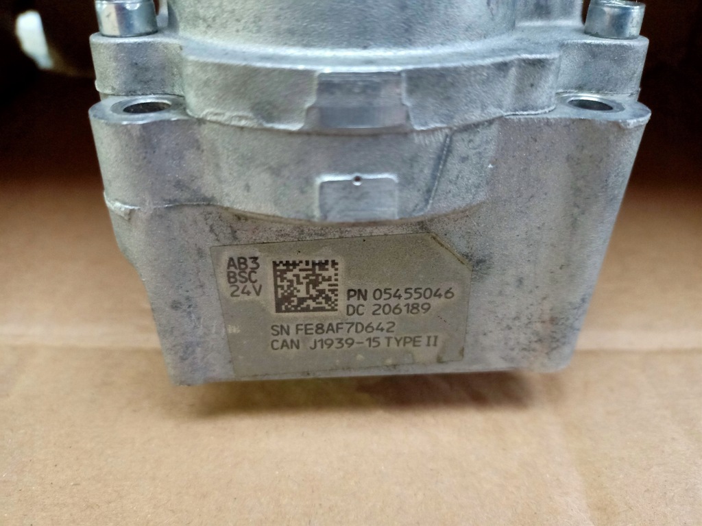 Zawór VTG DAF XF 106 CF NOWY MODEL E6 4190 Netto - 10049700849 ...