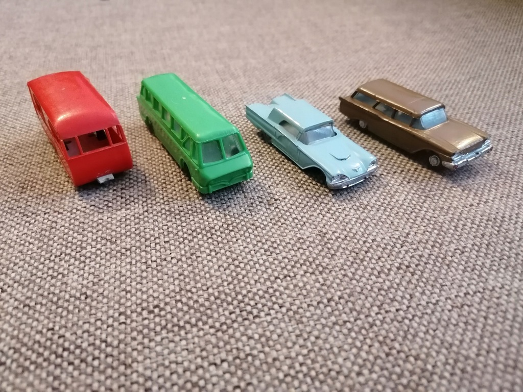 Mini autka z kiosku PRL - 12231716528 - oficjalne archiwum Allegro