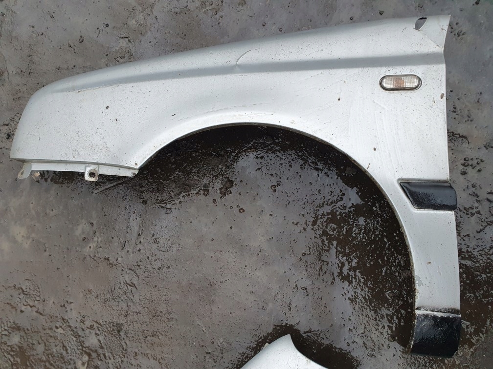 BŁOTNIK LEWY PRZÓD PRZEDNI Vw Golf III 97r kombi CHB do lak stan ...