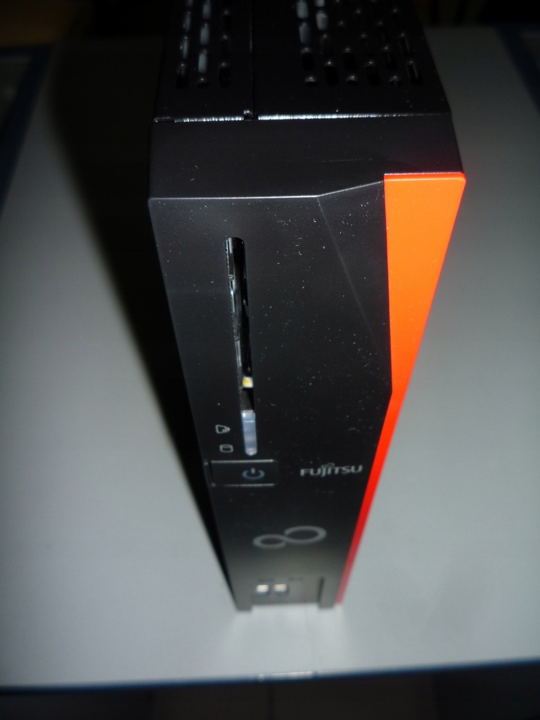 Terminal FUJITSU FUTRO S940 INTEL 1,5GHz 4GB/32GB - 13108935227 ...