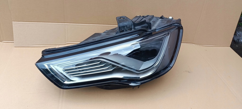 LAMPA PRZEDNIA LEWA AUDI A3 8V0 FULL LED 8V0941773 - 12574661010 - oficjalne archiwum Allegro