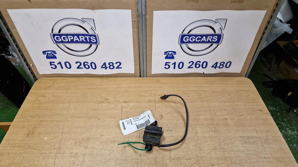 VOLVO XC60 ZAMEK MASKI 3142844 prawy - 13006898477 - oficjalne archiwum ...