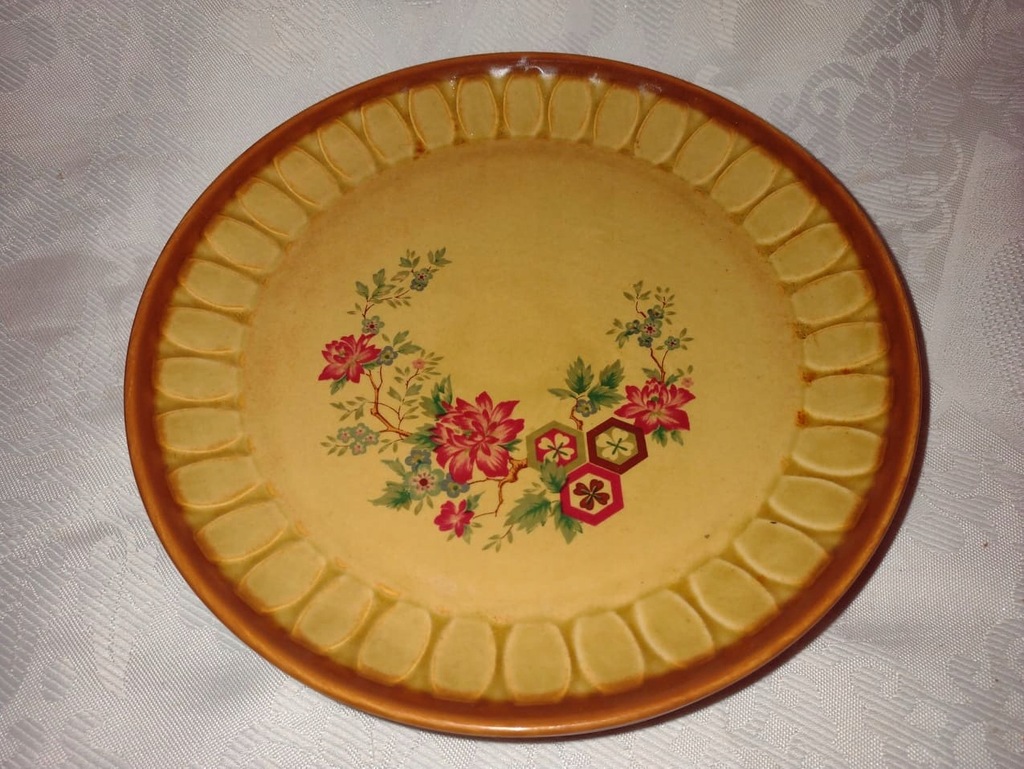 Talerzyki deserowe w kwiaty - Tułowice - z PRL-u - 11749421182 - oficjalne archiwum Allegro