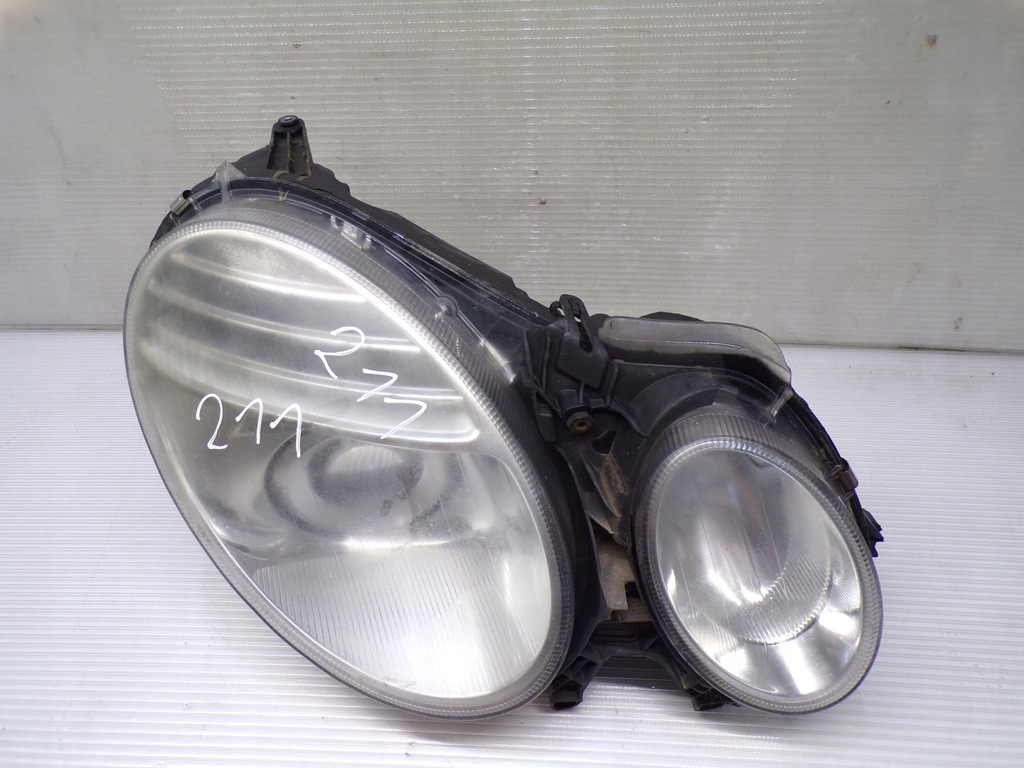 LAMPA PRAWA PRZÓD MERCEDES W211 LIFT BI XENON - 13020546408 - oficjalne ...