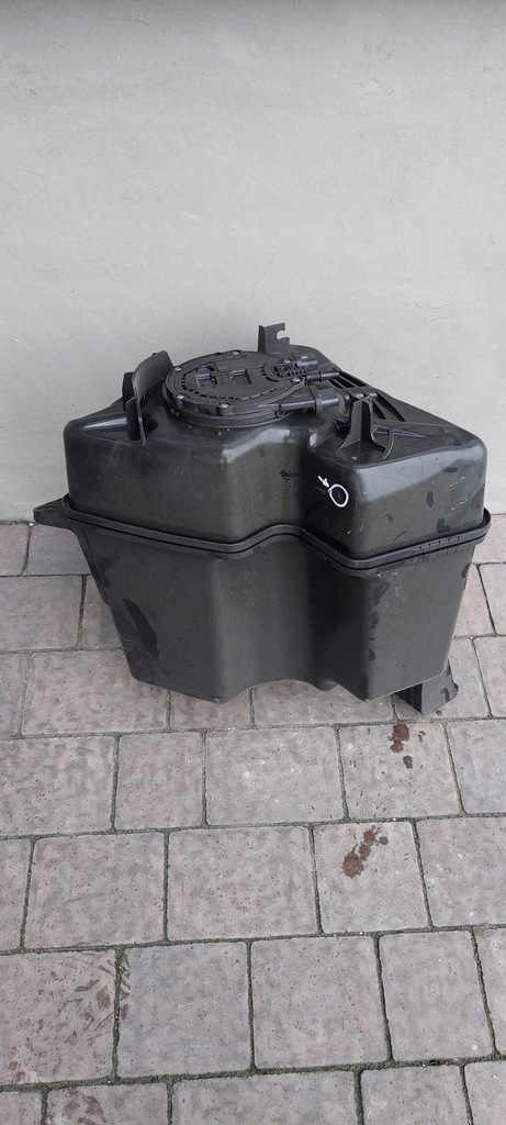 MERCEDES SPRINTER W907 W910 ZBIORNIK ADBLUE - 13007351954 - oficjalne archiwum Allegro