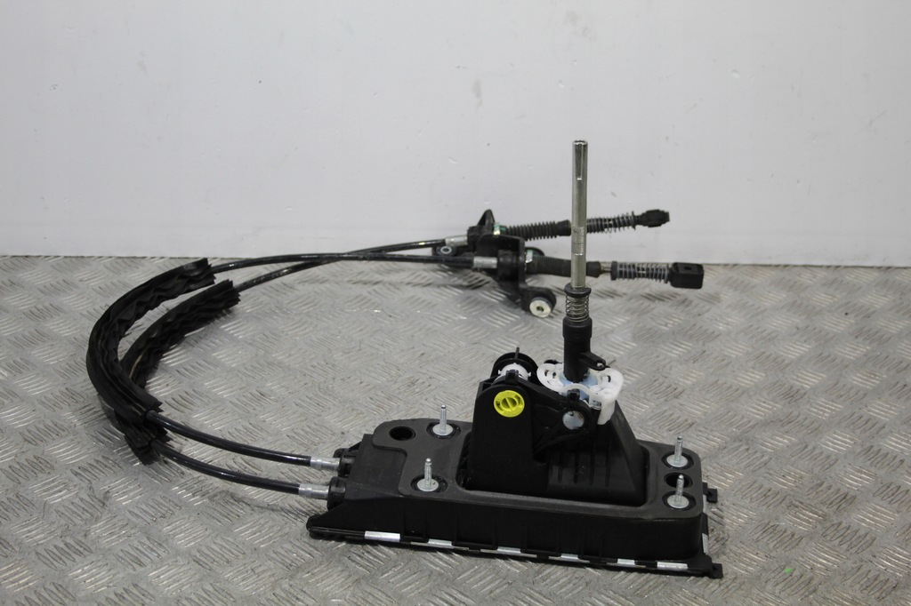 MECHANIZM ZMIANY BIEGÓW TAIGO 2G7 2Q0711049K - 13424592170 - oficjalne ...