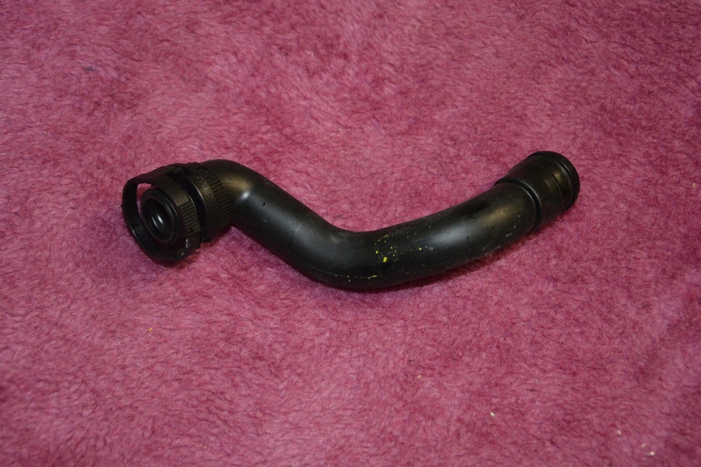 RURA ODPŁYWU WODY VW PASSAT B8 5Q0129637C - 9654322183 - oficjalne ...