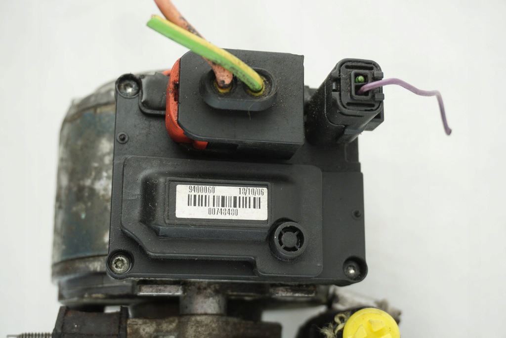 POMPA ZAWIESZENIA CITROEN C5 III X7 9654068680 - 12884015469 - oficjalne archiwum Allegro