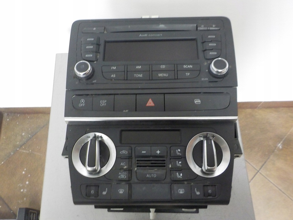 A3 II 8P KONSOLA ŚRODKOWA RADIO KOSZ PANEL 2 DIN - 15237787947 - oficjalne archiwum Allegro