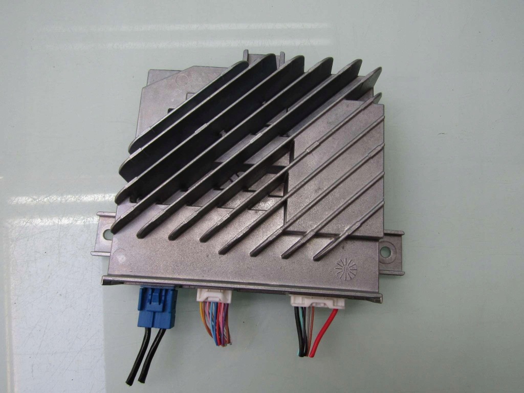 MAZDA 3 BP IV 19R WZMACNIACZ RADIA MODUŁ STEROWNIK - 13093670928 ...