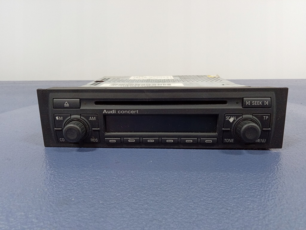 AUDI A3 8L LIFT RADIO CD CONCERT 8E0057186X - 12651768869 - oficjalne archiwum Allegro