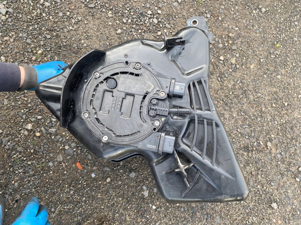 MERCEDES SPRINTER 910 ZBIORNIK ADBLUE 9104700000 - 13065788780 ...