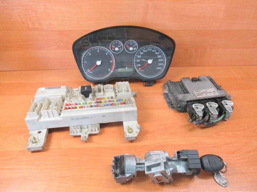 KOMPUTER ZESTAW FOCUS MK2 II 1,6 TDCI 4M5112A650ND - 11255358913 ...