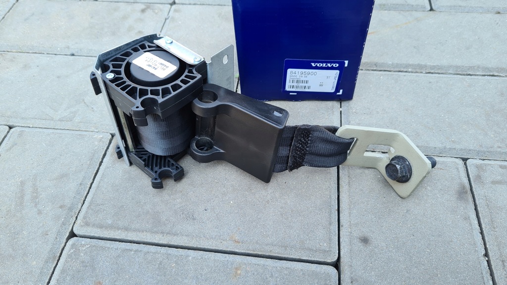 VOLVO FH4 PAS GÓRNEGO ŁÓŻKA - 12128243752 - oficjalne archiwum Allegro