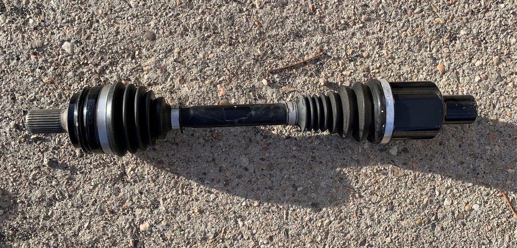 MERCEDES W 205 C 43 4X4 PÓŁOŚ PÓŁOŚKA LEWY PRZÓD - 12852612490 ...