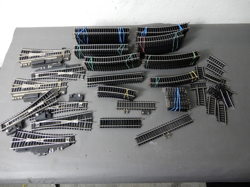 ZESTAW Tory proste zakręty rozjazdy PIKO skala H0 - 13037331891 - oficjalne archiwum Allegro