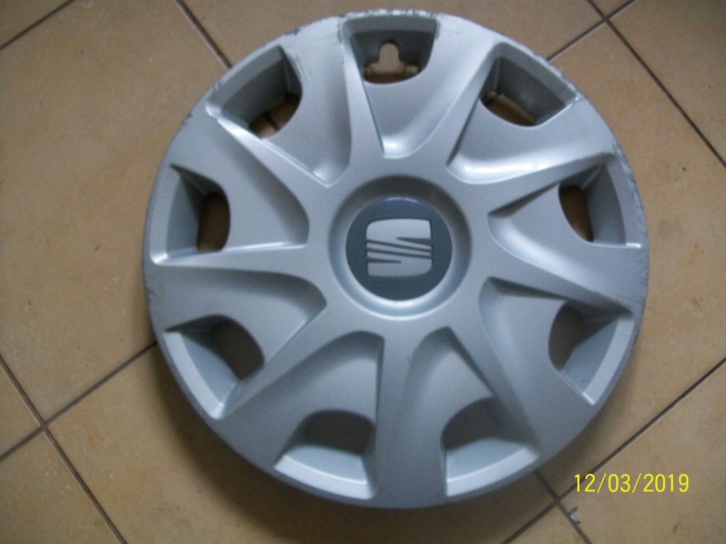 Oryginalny kolpak Seat 16 Oryginalny kolpak Seat 16