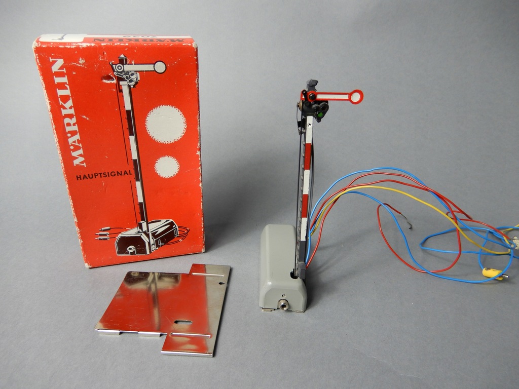 MARKLIN 7039 SEMAFOR H0 #316 - 12947687544 - oficjalne archiwum Allegro