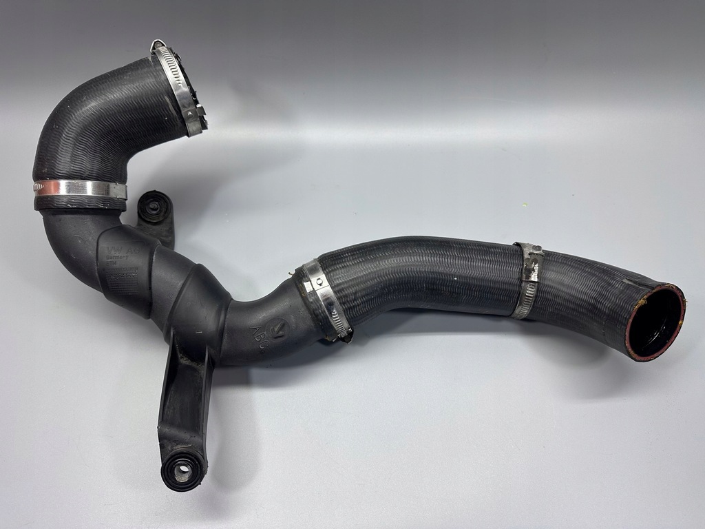 AUDI Q3 8U 2.0TDI PRZEWÓD RURA WĄŻ INTERCOOLERA - 13354014233 ...