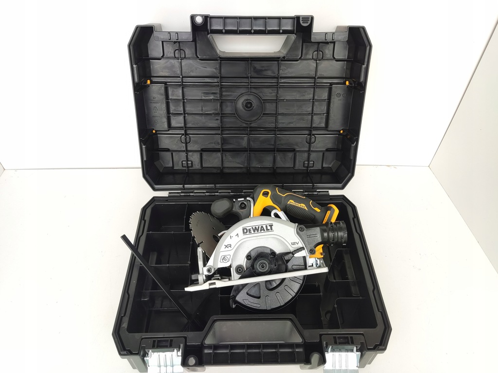 AKUMULATOROWA PILARKA TARCZOWA DEWALT DCS512 12V - 12372468540 ...