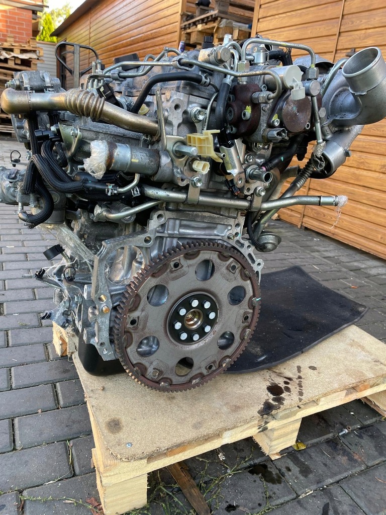 Silnik Toyota Avensis Corolla RAV4 2.2 D4D 2AD-FHV - 12817162708 ...
