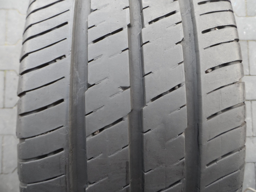 1X opona 235/60/17C 235/60R17C CONTINENTAL VANCO 2 - 6931701724 ... 1X opona 235/60/17C 235/60R17C CONTINENTAL VANCO 2 - 6931701724 ...