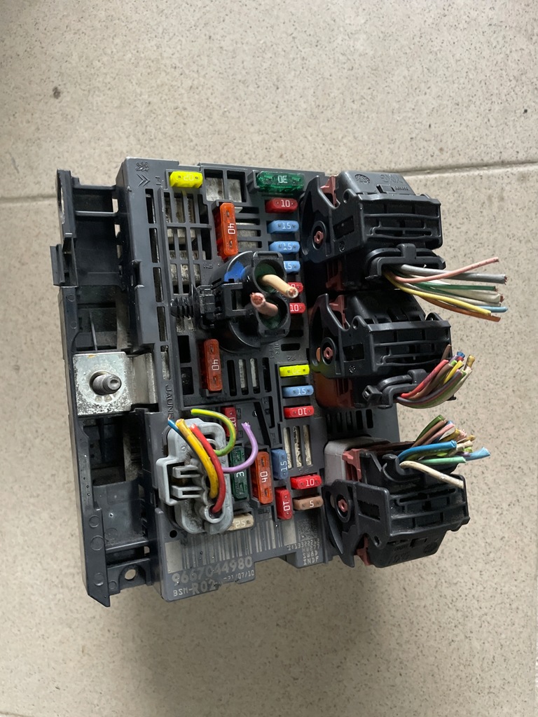 Moduł bsm Citroen OE 9667044980 R02 - 13410834145 - oficjalne archiwum ...