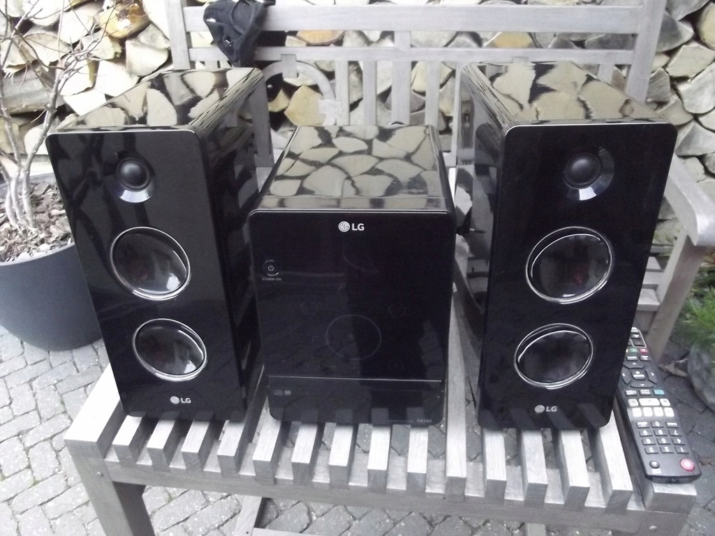 Wieża stereo LG CD Micro Hi Fi system LG FA162 - 13242415988 ...