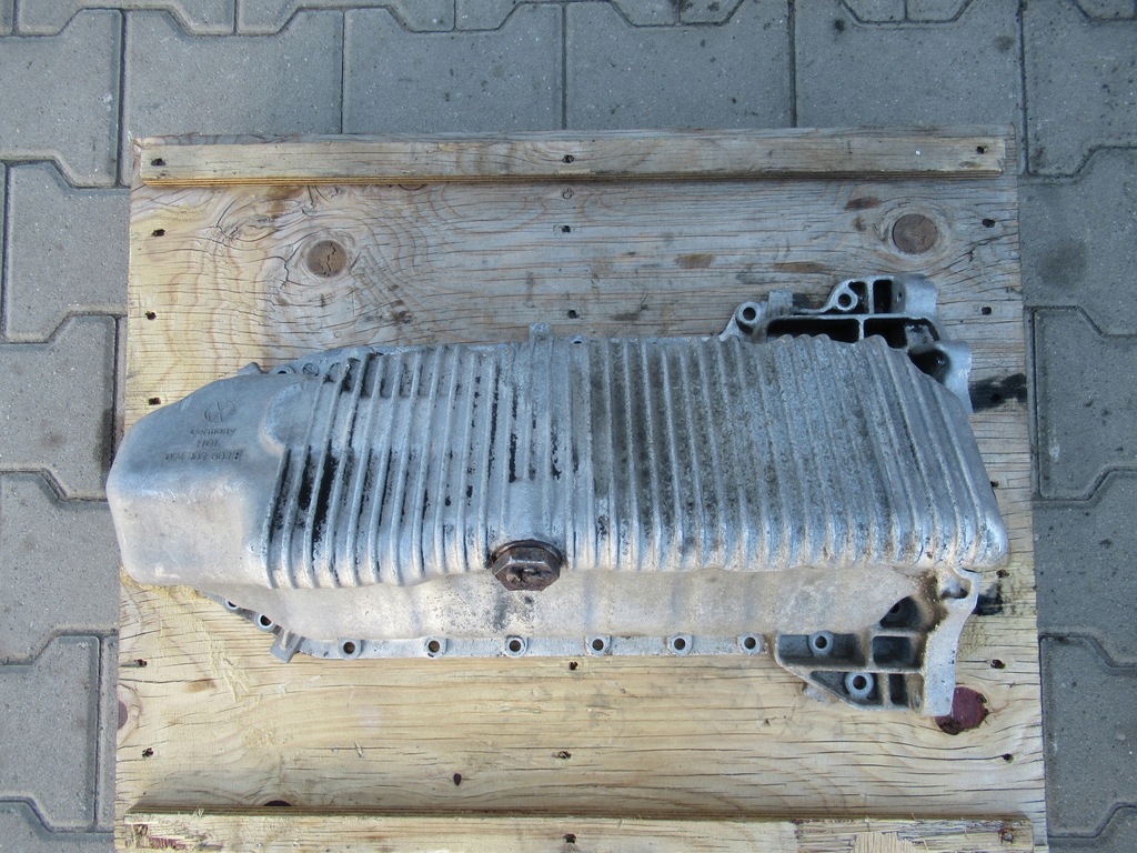 MISKA OLEJOWA VW T4 LIFT 2.5 TDI 074103603E - 8257255697 - oficjalne ...