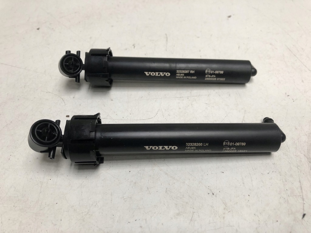 Volvo XC60 spryskiwacz, dysza lampy prawy - 13390739798 - oficjalne ...