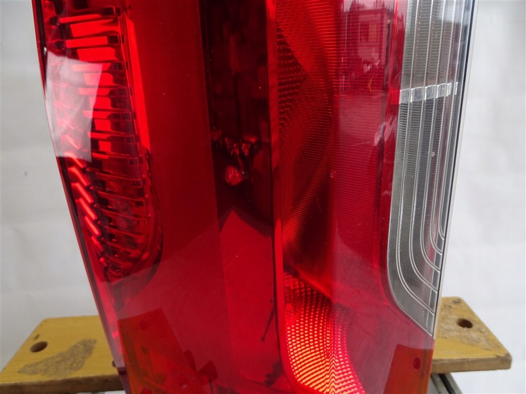 LAMPA LEWA TYŁ MERCEDES SPRINTER 910 A9108200000 - 8418744990 ...