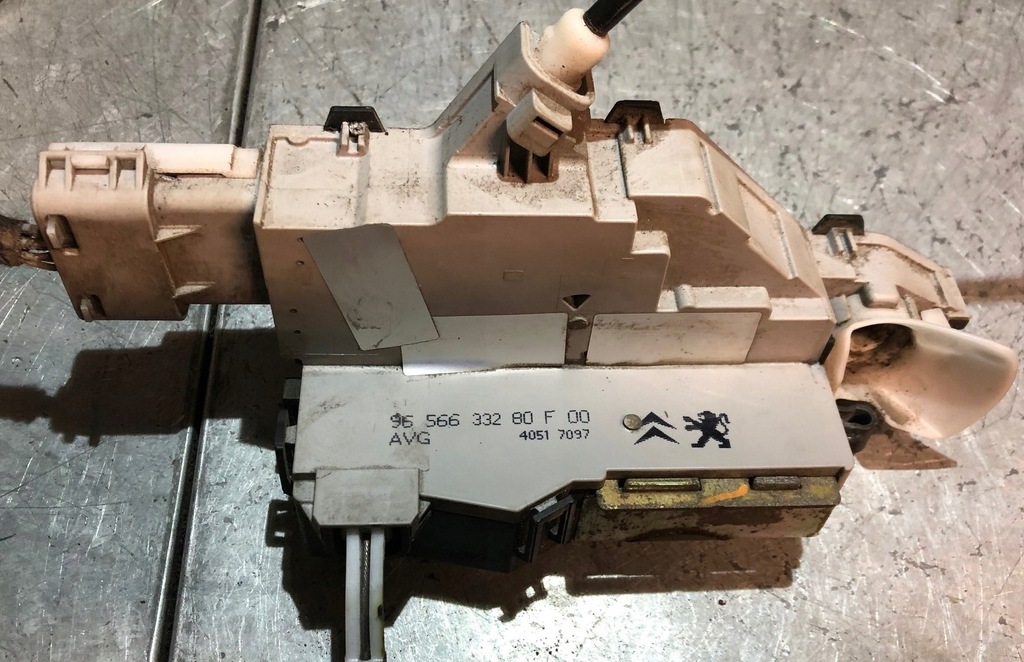 PEUGEOT 407 ZAMEK DRZWI LEWY PRZÓD 9656633280 - 13159577940 - oficjalne archiwum Allegro