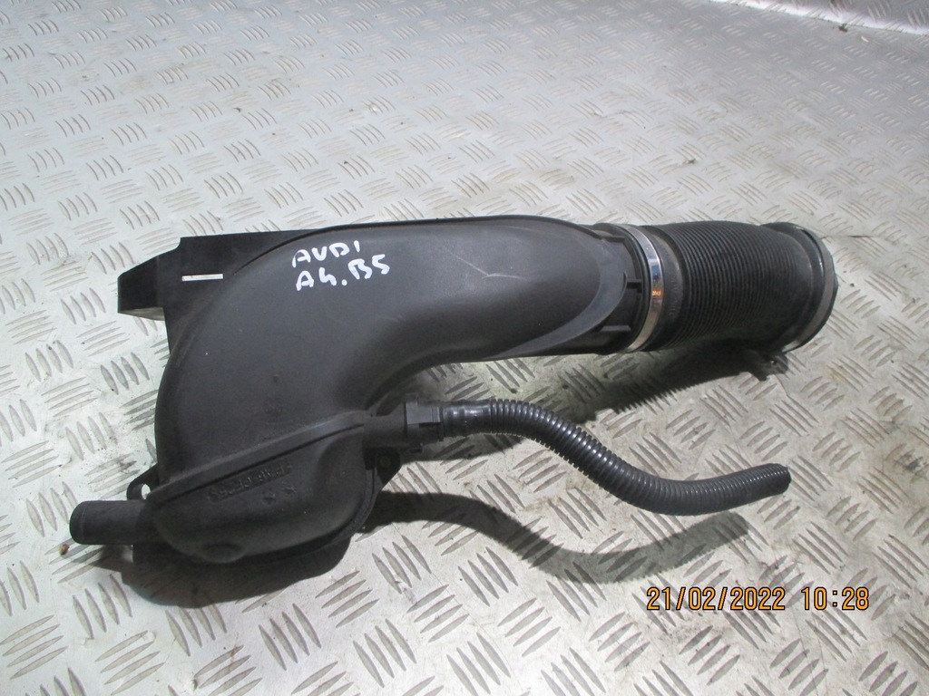 RURA POWIETRZA AUDI A4 B5 2.6 V6 078133357H - 11870392604 - oficjalne archiwum Allegro